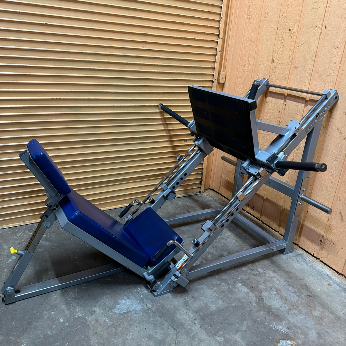RARE Paramount Olympic Weight Plate Loaded Leg Press – Davenport ...