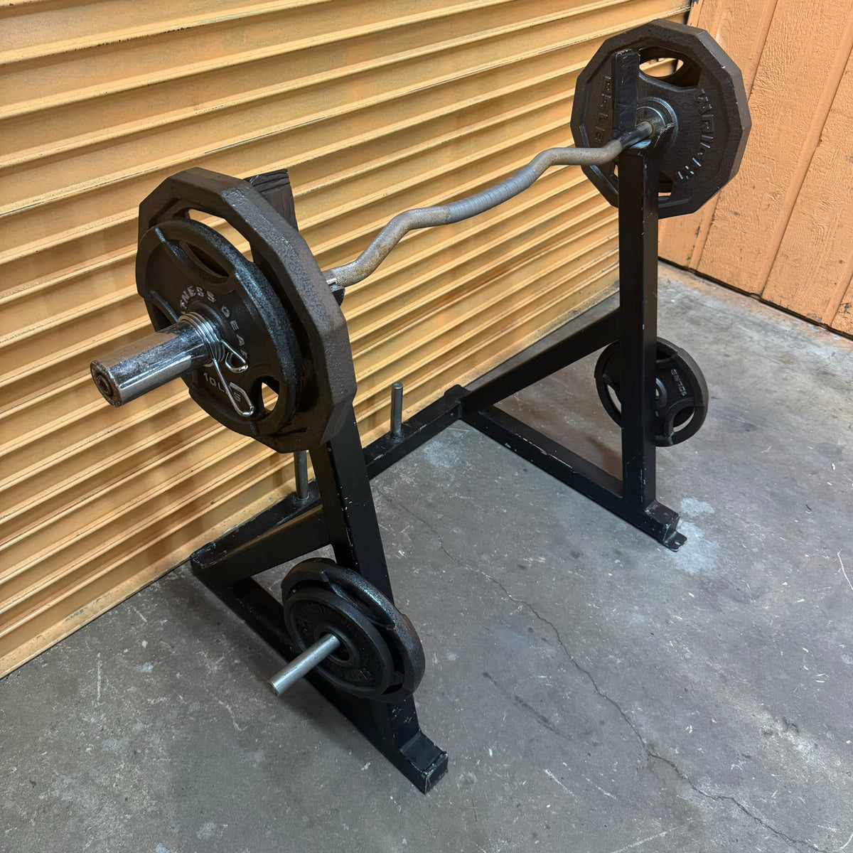 Commercial Curl Bar Stand w/ Curl Bar & 100 Lbs Of Olympic Weight Plat ...